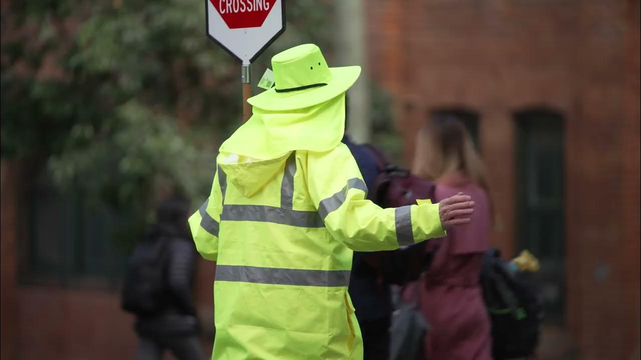 NSW Government Appoints 300 Additional School Crossing Supervisors nsw-government-appoints-300-additional-school-crossing-supervisors
