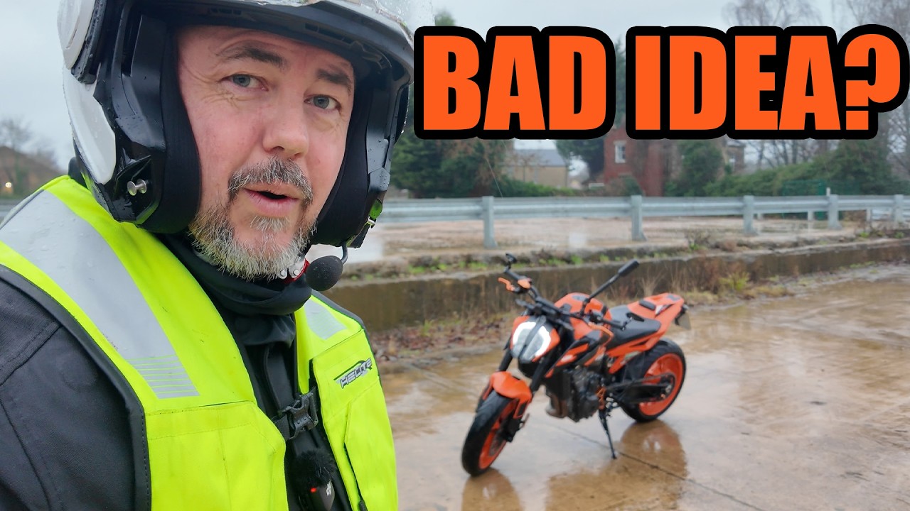 Offered a FIRST ride on a KTM 890 Duke in HEAVY RAIN! - YouTube