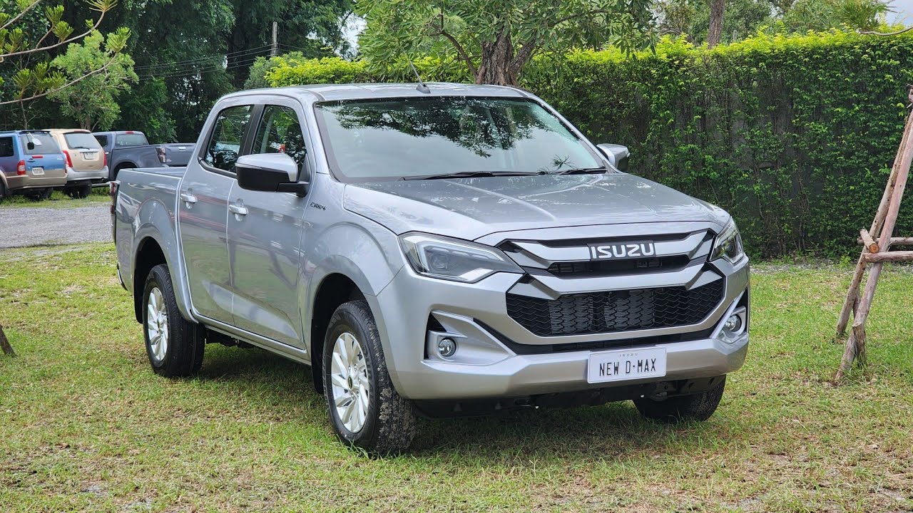 ISUZU ใหม่ล่าสุด 2024 CAB 4 1.9 L รองท๊อปตัวเตี้ย - YouTube
