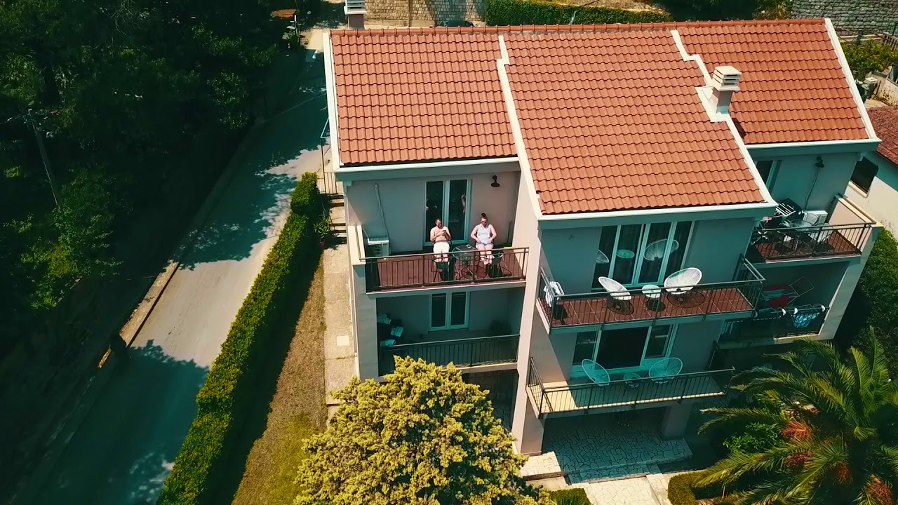 HOUSE 44 Apartments - YouTube