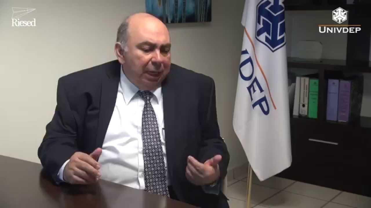 Entrevista con el Dr. Jorge Abdó Francis. - YouTube