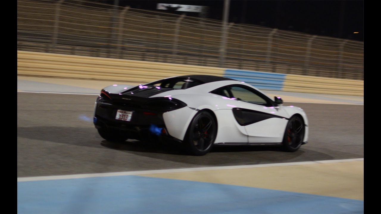 Track Fight in Bahrain International Circuit Pit Walk 7-Oct-2016 - YouTube