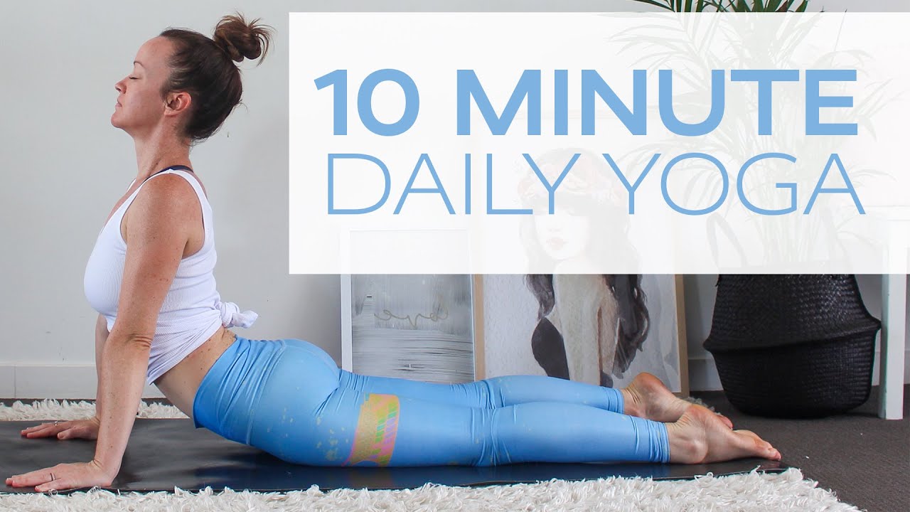 10 Minute Yoga Flow | Body + Mind - YouTube