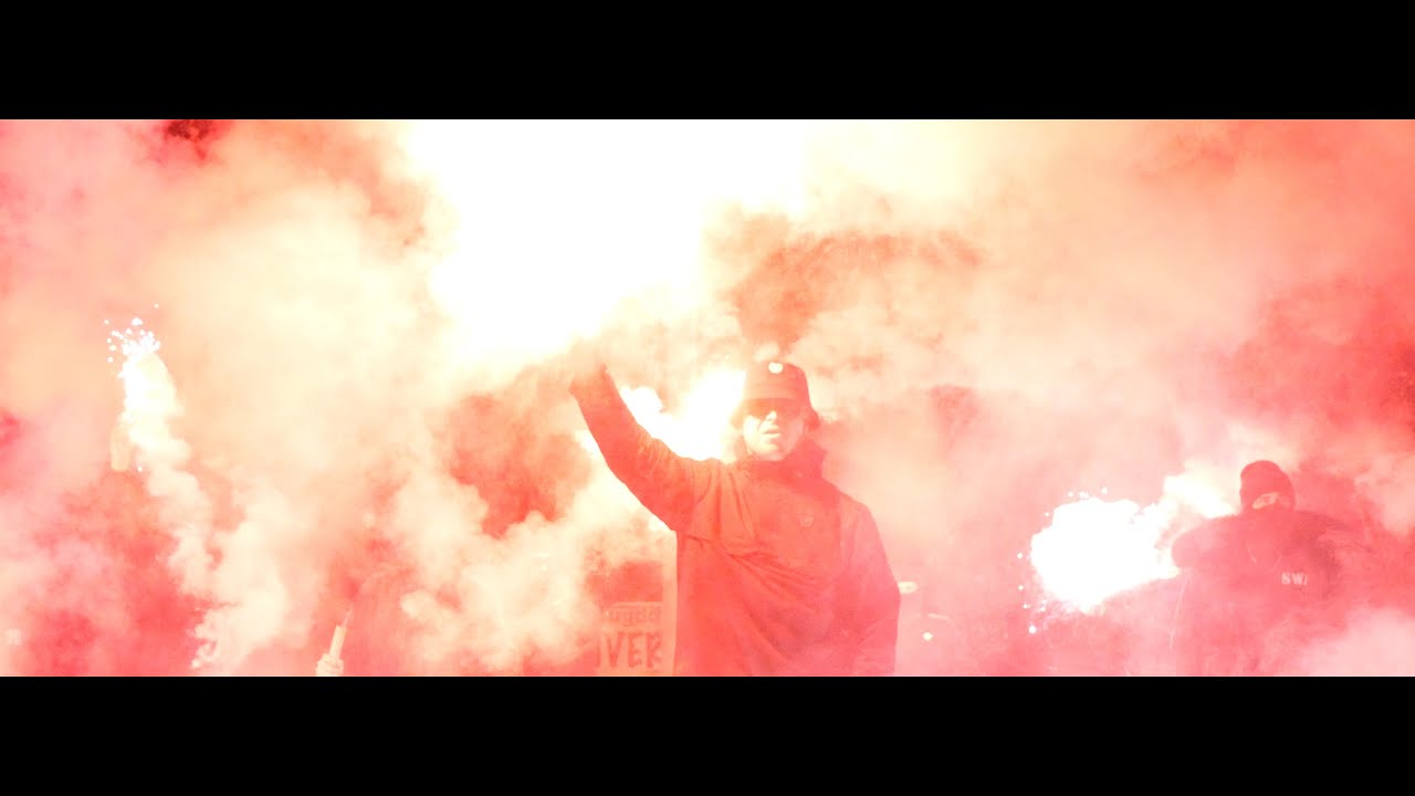 J-Kingg - Middelvinger (Official Videoclip 4k) - YouTube