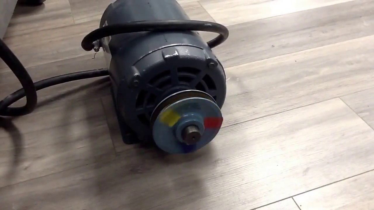 401765 - Hitachi J300 Inverter J300-370MFU - YouTube