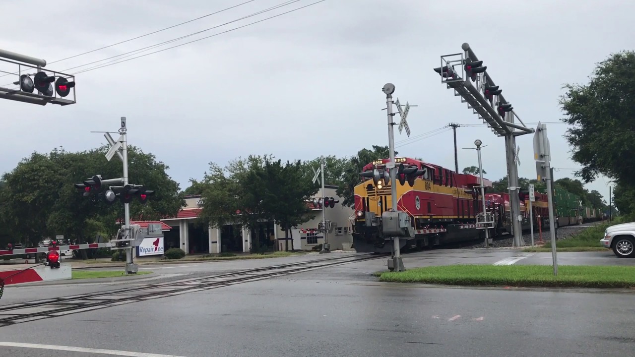 FEC 101-22 with a LNG Tender | Port Orange, FL - YouTube