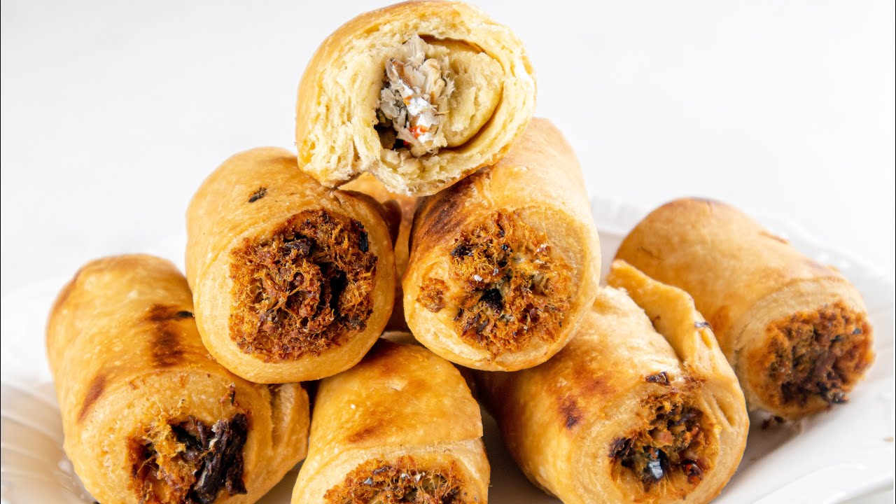 Nigerian Fish Roll Recipe #shortsafrica #fishroll #nigerianfishroll ...