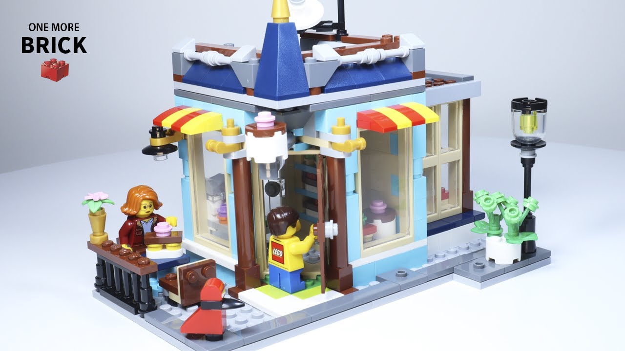 LEGO Creator Townhouse Toy Store 31105 - Lego Speed build - YouTube