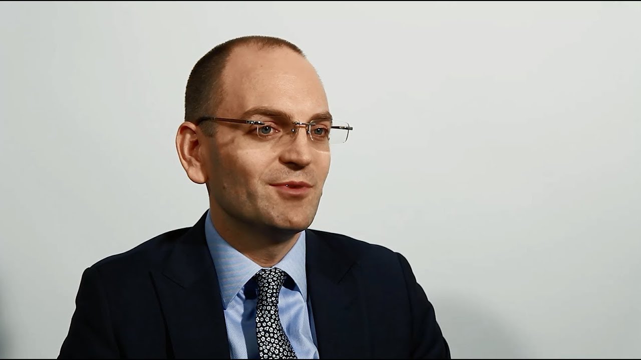 FCA Graduate Programme: Robin's story - Career Progression - YouTube