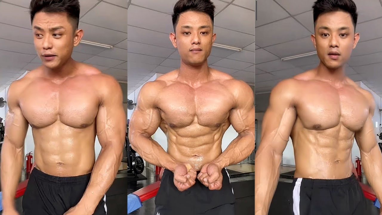 Workout in the Gym, and Show off His Muscles - YouTube