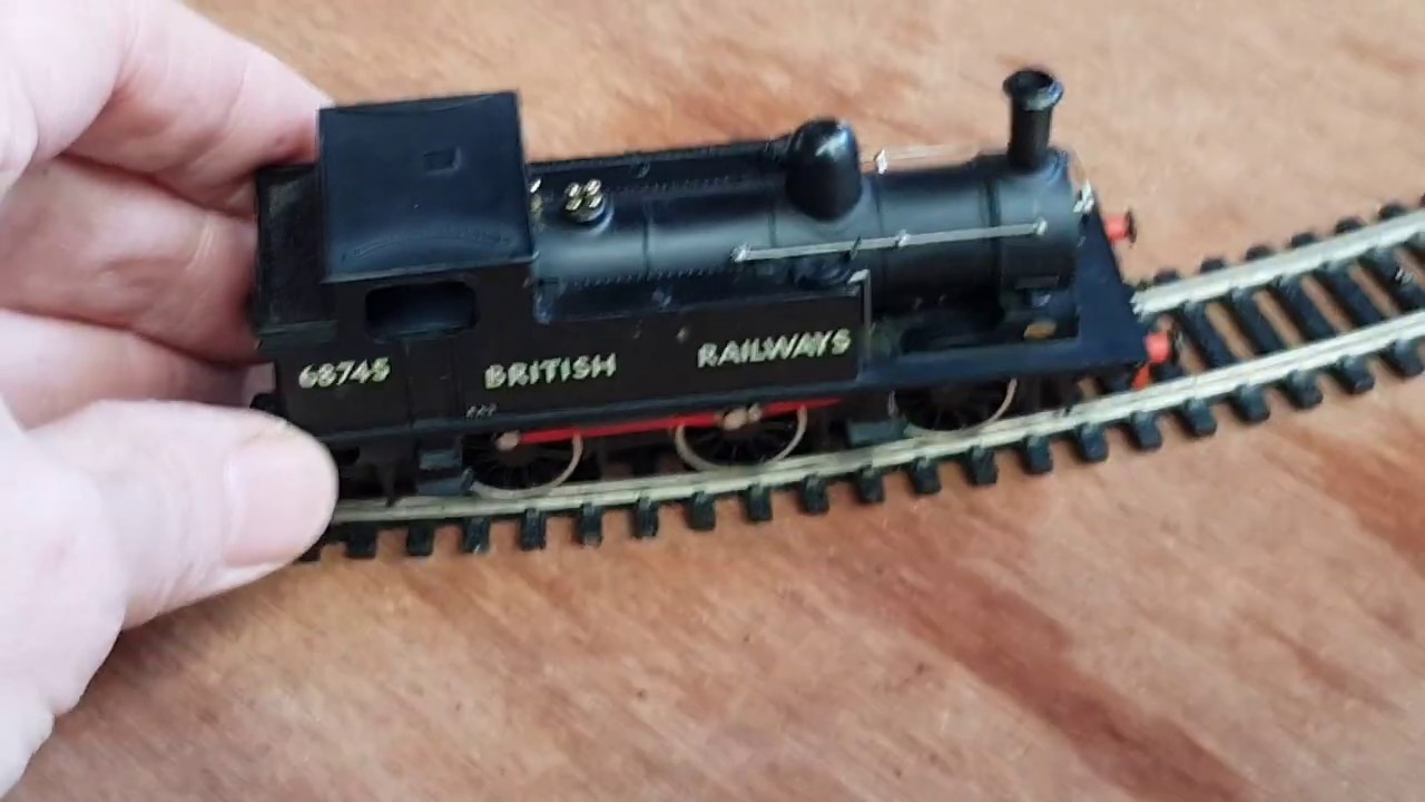 OO gauge mainline locomotive 060 British railways 66745 - YouTube