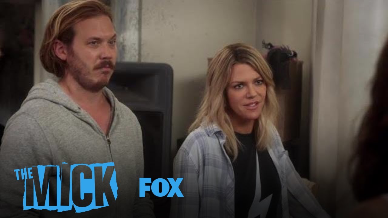 Mickey, Jimmy, Alba & Sabrina Pick Halloween Costumes For Each Other ...