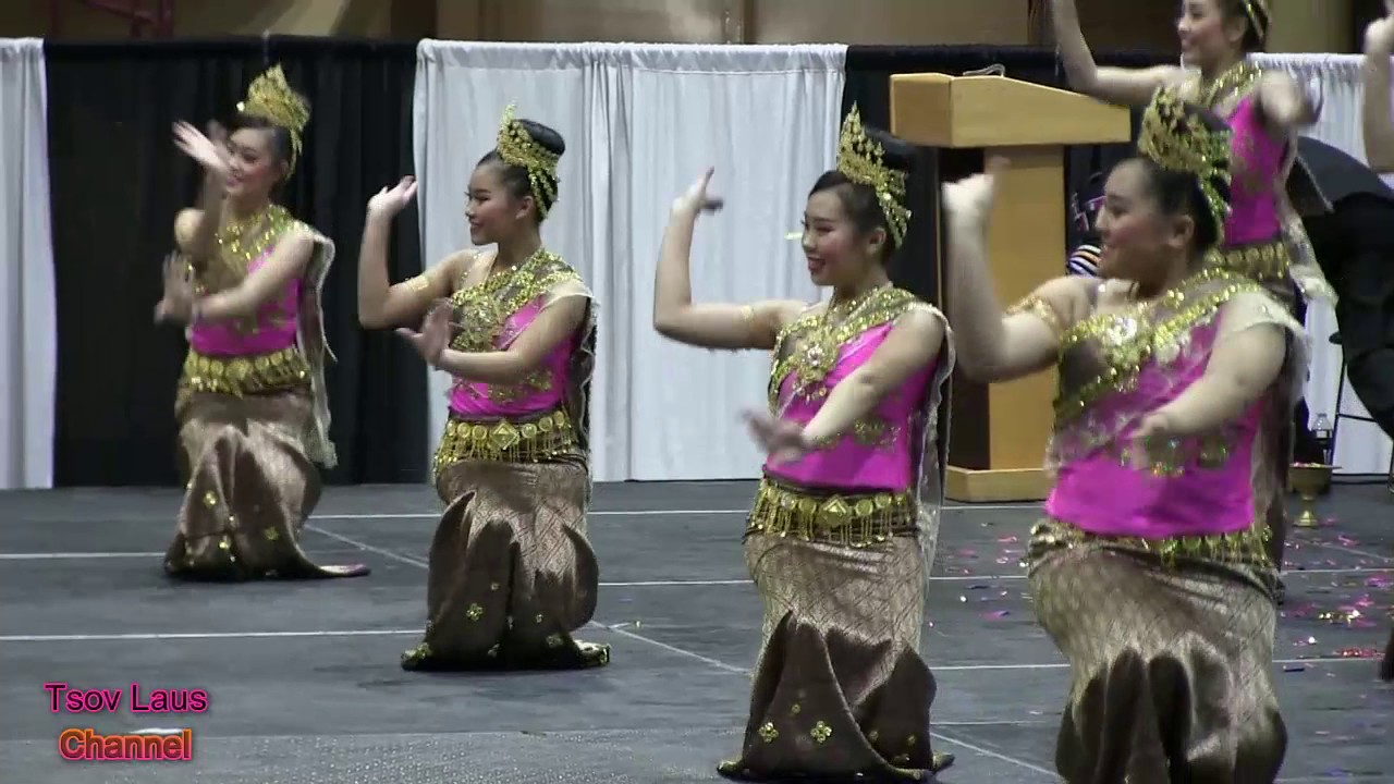 Traditional Dance Group Competition Group Dance #1 - YouTube