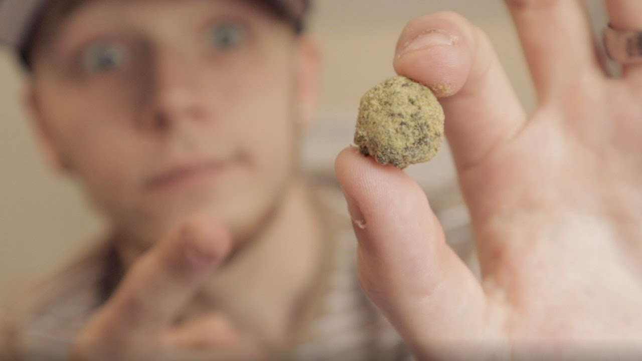 HOW TO MAKE A MOONROCK! (with any concentrate!) - YouTube