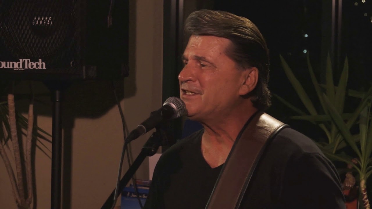 TIM DERMOTT SCARLET BEGONIAS - YouTube