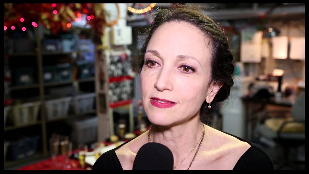 Bebe Neuwirth & the Stars of "Chicago" Ring In 7,000 Sensational ...