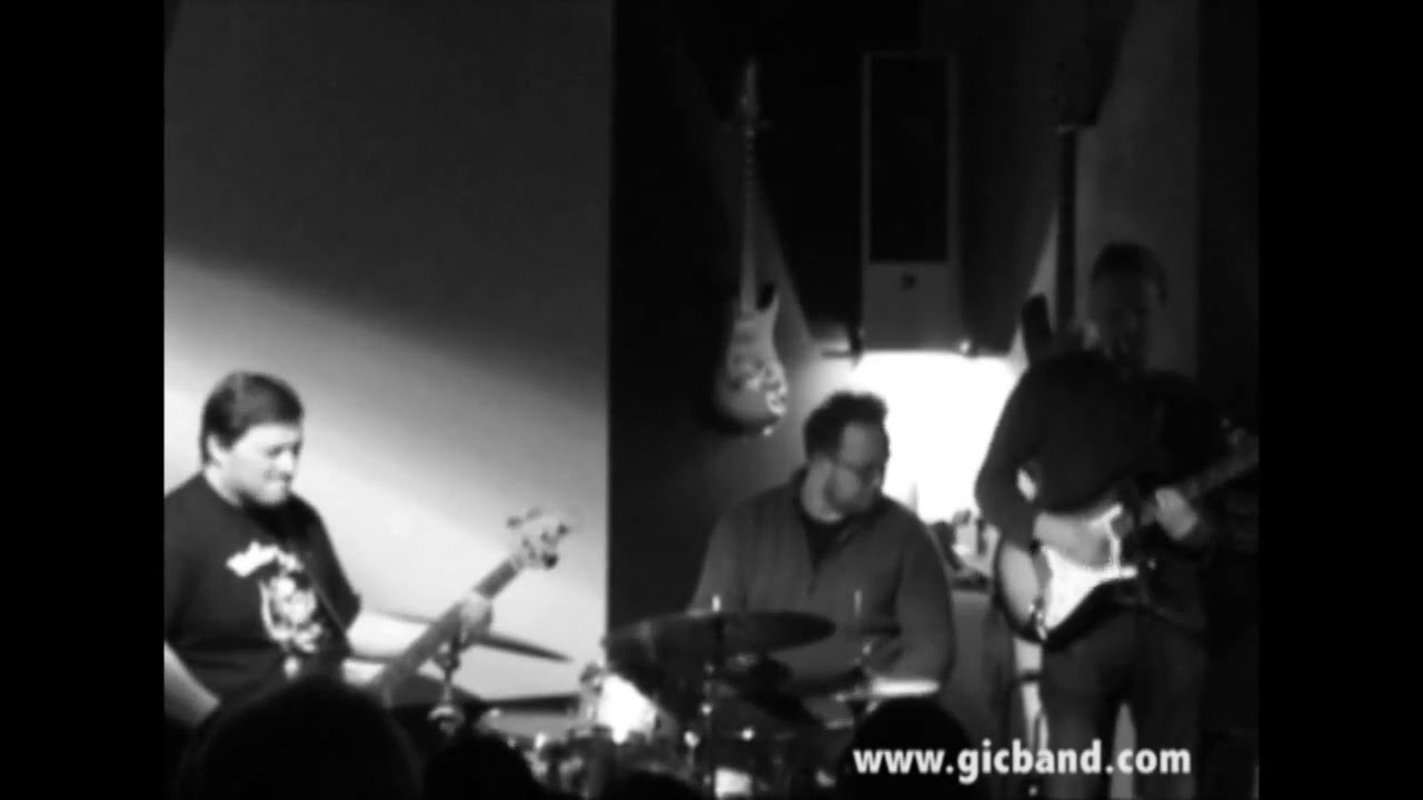 Bullfrog Blues (William Harris Cover) - Gic & Band - YouTube