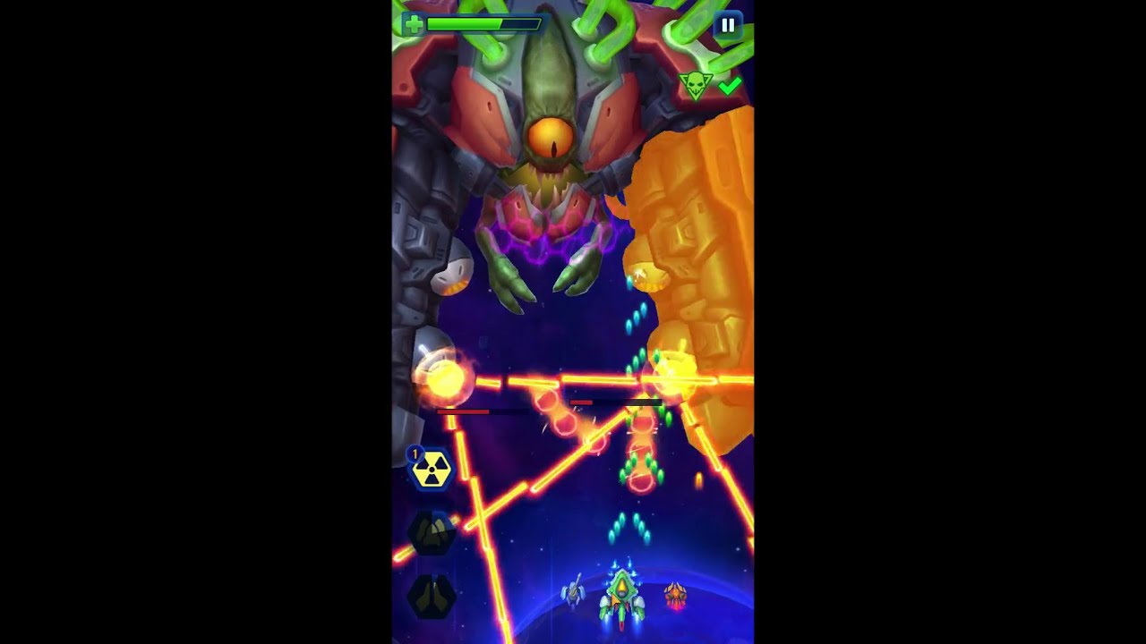 Space Justice - Defeating Alien BOSS Carapace on normal difficulty ...