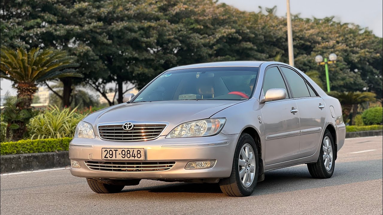 Toyota camry 3.0 V6 số tự động odo 16 vạn km , sản xuất 2003 liên hệ ...
