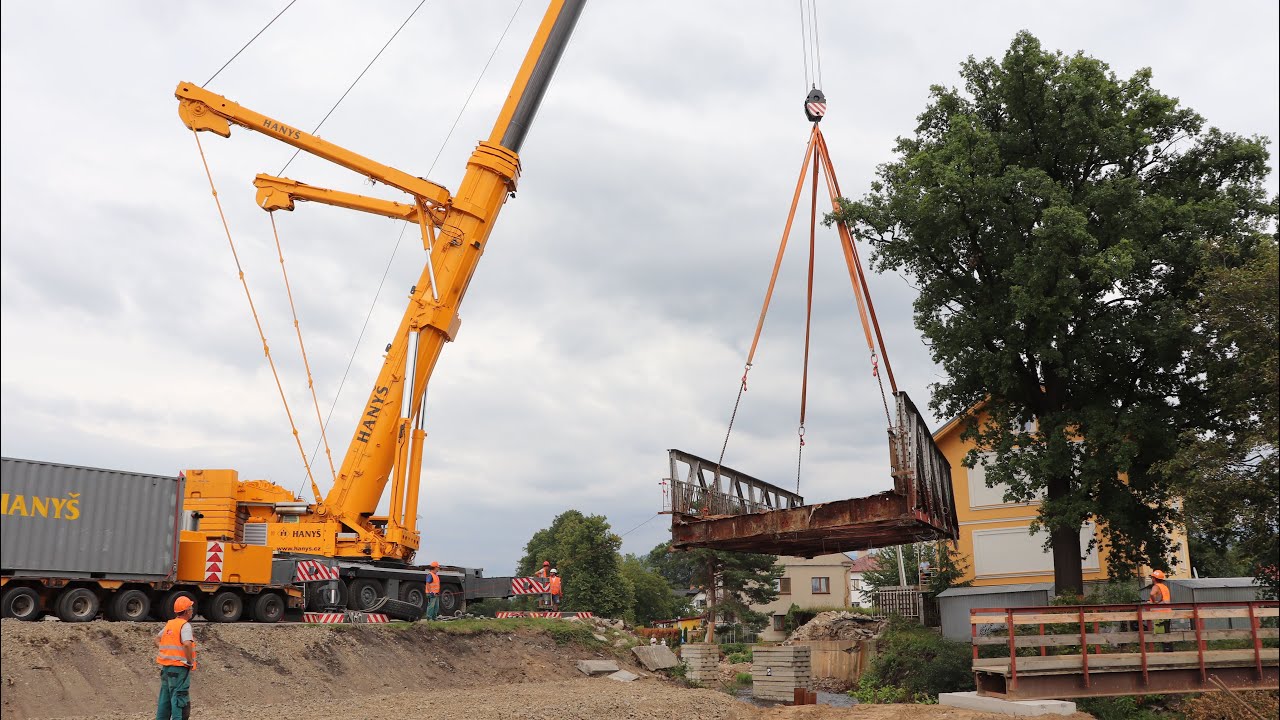 Moving Bridge with LIEBHERR LTM 1500-8.1 / Drone video 4K - YouTube