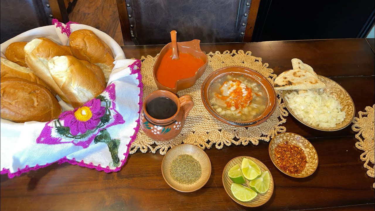 Cómo prepara el menudo con grano al estilo rancho la comezón - YouTube