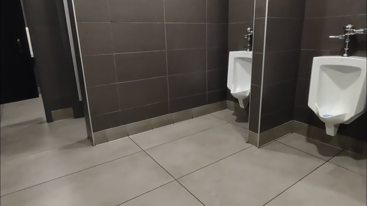 #49 McDonald's mens restroom - YouTube