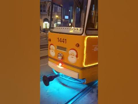 Fényics a 49-es villamos vonalon - YouTube