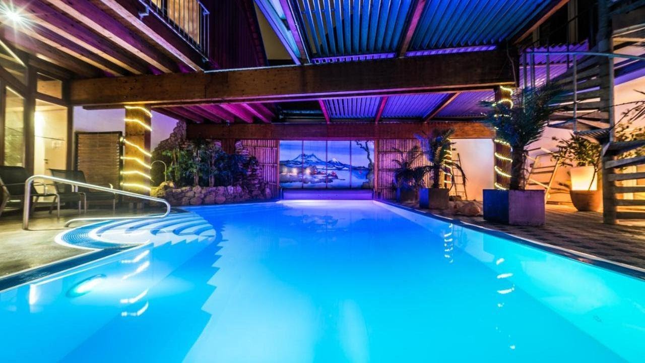 Mauritius Hotel & Therme, Cologne, Germany - YouTube