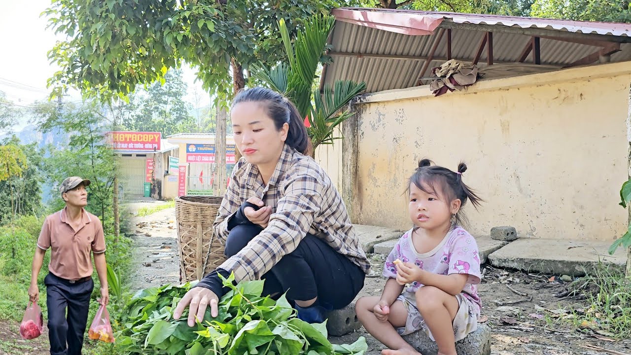 Father visits daughter and father-daughter love - YouTube
