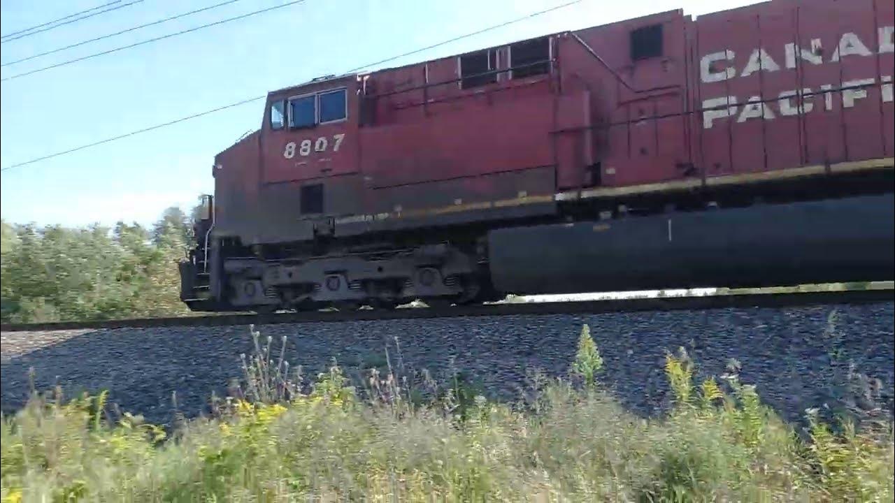 CP 8807 at Plug Hat Rd 9/1/2024 - YouTube