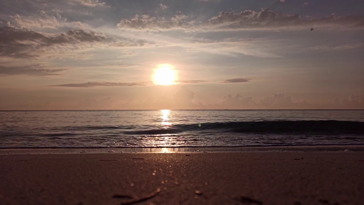 Ocean Waves At Sunset Relaxation - Calming Nature Sounds Of The Beach ...