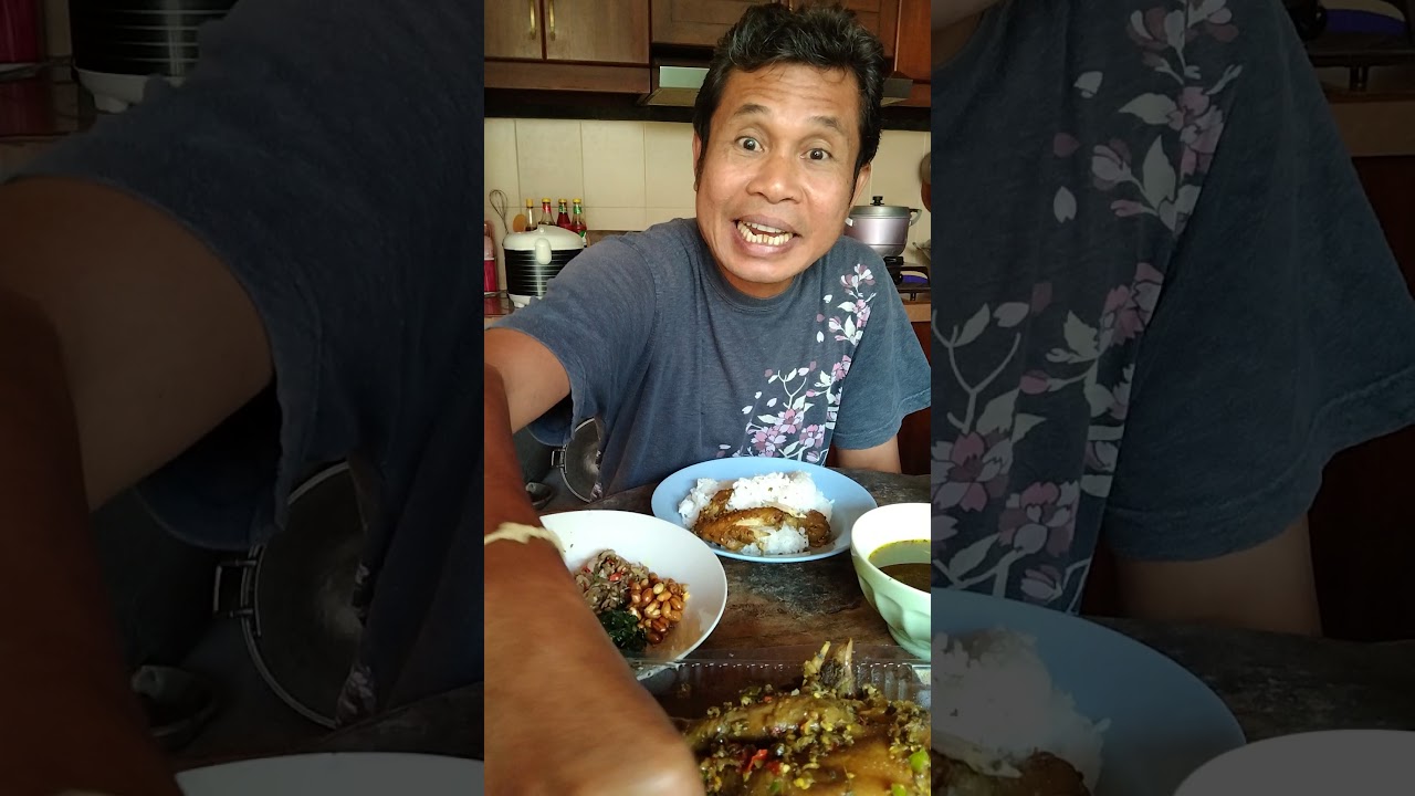 betutu CEKETER bersama CEDIL , seniman bondres Bali top - YouTube