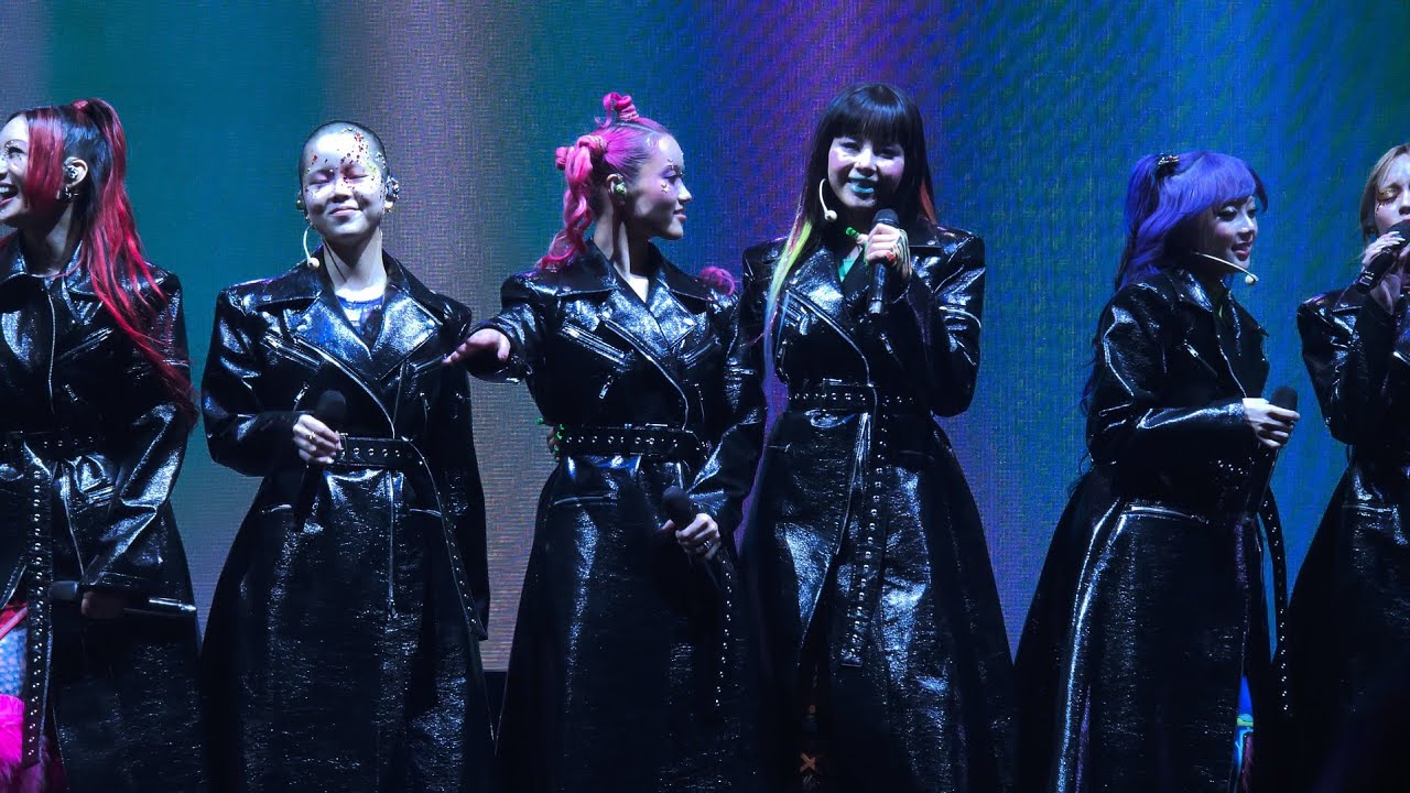 241009 XG - JUST STAND UP! Cover | The first HOWL Tour in SF [4K Fancam ...