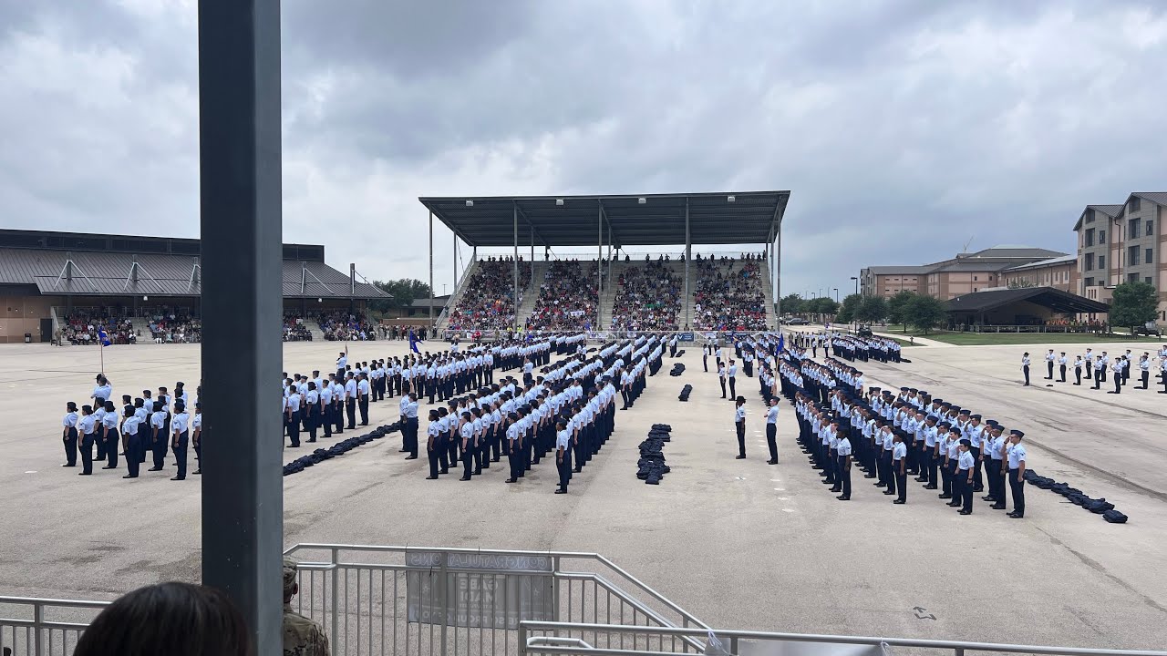 Basic Military Training Graduation Ceremony II US Airforce 2022 - YouTube