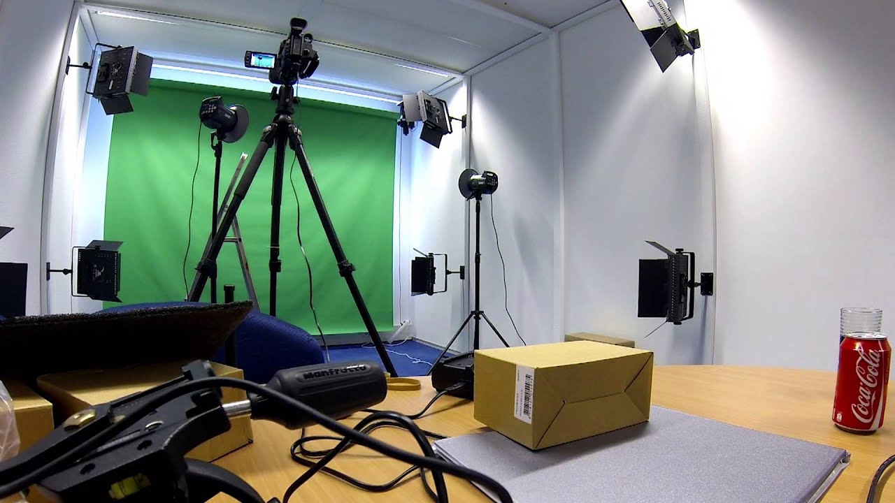 Chroma Key Videostudio - YouTube