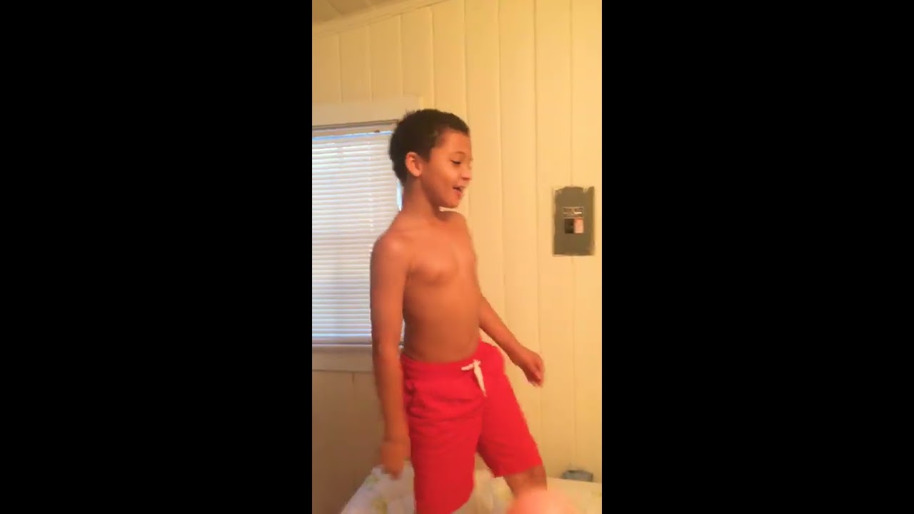 How to do a backflip 😭! - YouTube