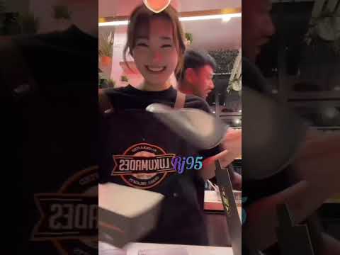 LIVY RENATA KERJA DI CAFE AUSSIE ??(TikTok LIVE 221023) #livyrenata #livy