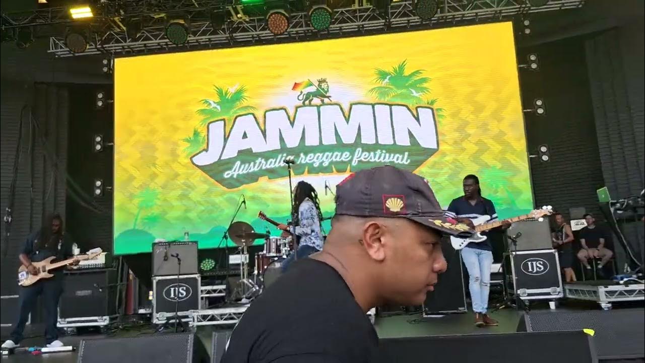 Jammin Festival Brisbane 24 ~ Julian Marley - YouTube