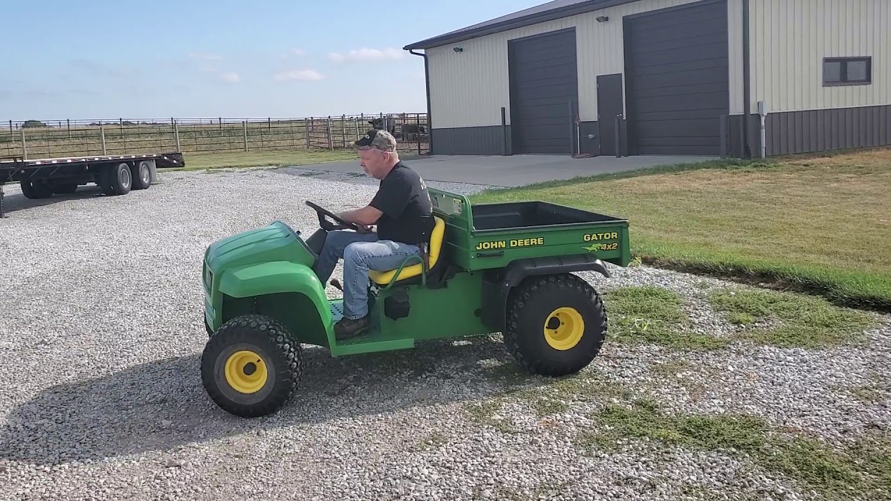 John Deere Gator 4x2 - Selling on BigIron Auctions - Aug. 5, 2020 - YouTube