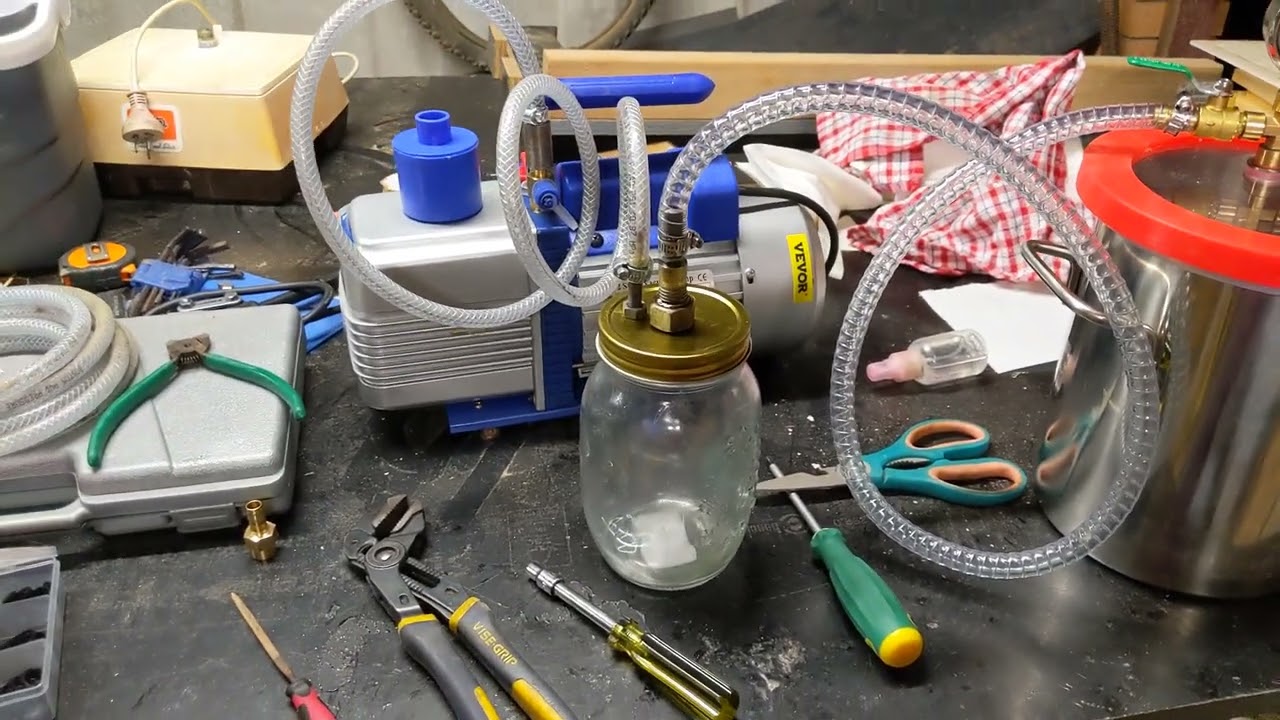 Home-made freeze-drying setup - YouTube