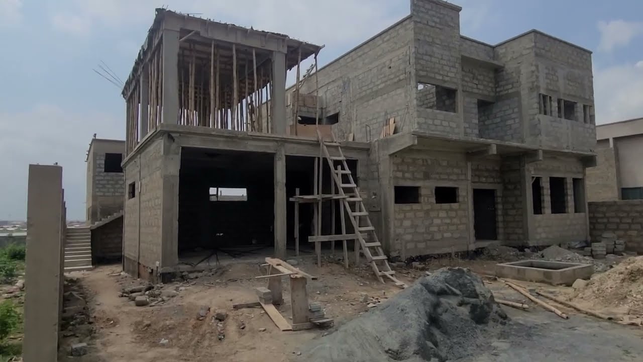 | Building A Modern Home In Ghana || Pergola Casting || Rooftop Stairs ...