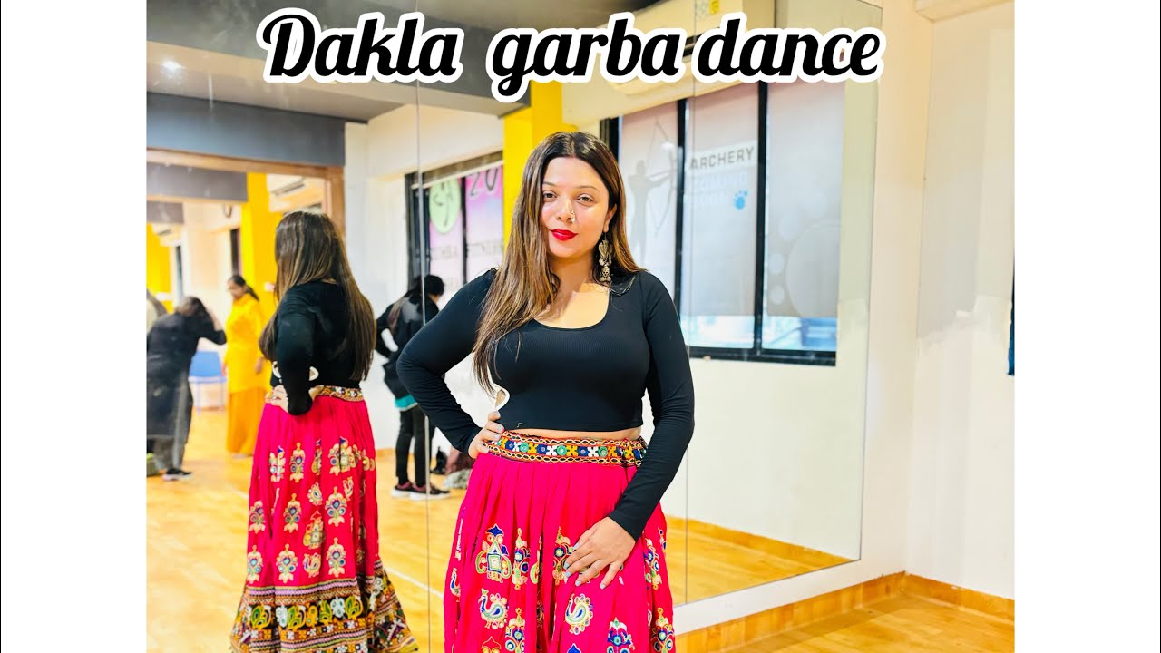 Dakla 2 !! Easy garba steps ! Garba 2024 ! Navratri ! New Garba ...