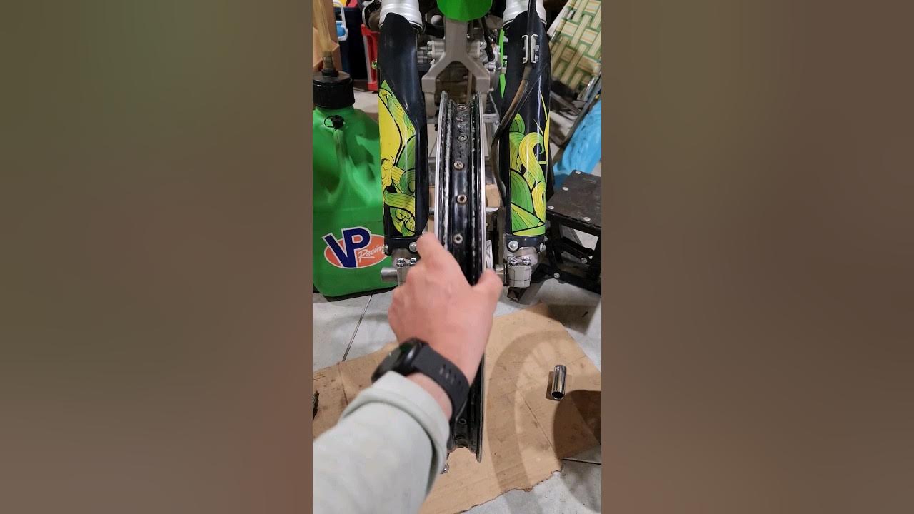 I Destroyed My Front Wheel 😒 - YouTube