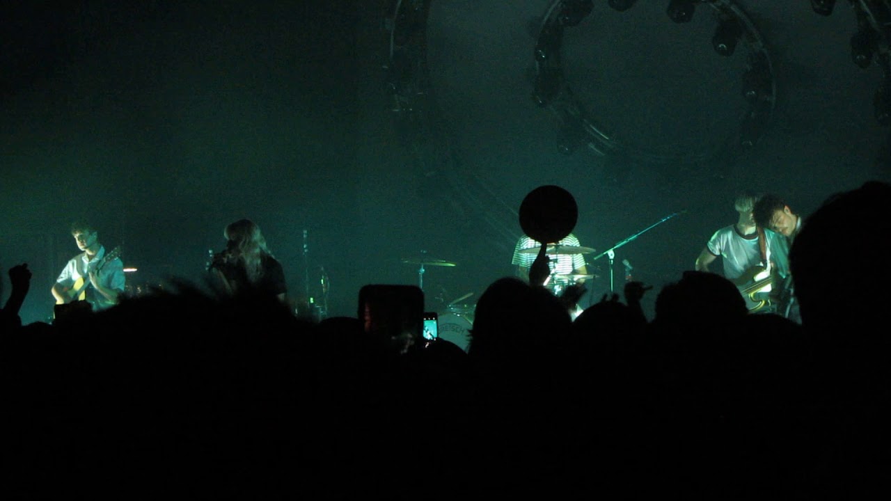 Paramore - Playing God (Milwaukee 12/1/17) HD - YouTube