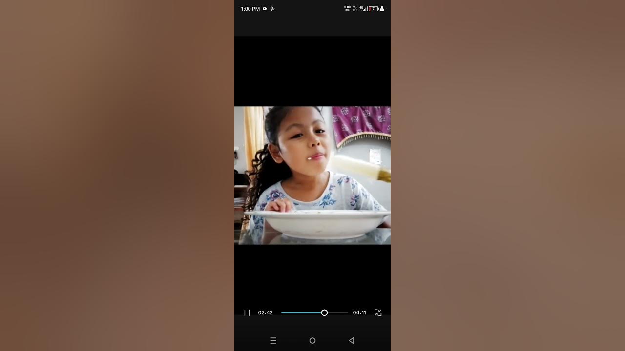 1st time Suffie try ice cream Durian gaisss .😅Buah Durian mmg die tak suka sblum ni..jom tgk😄 ...