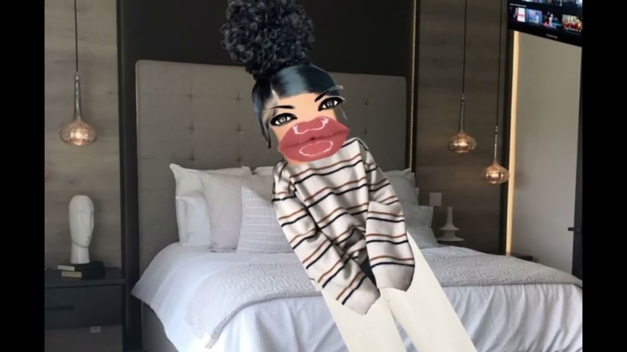 One day I’m a baddie next day I’m real preppy 😛 - YouTube