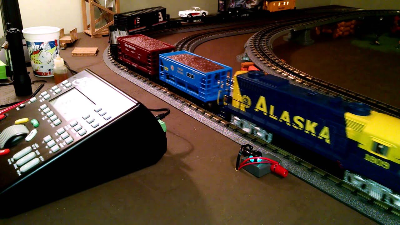 MTH Train layout part 2 - YouTube