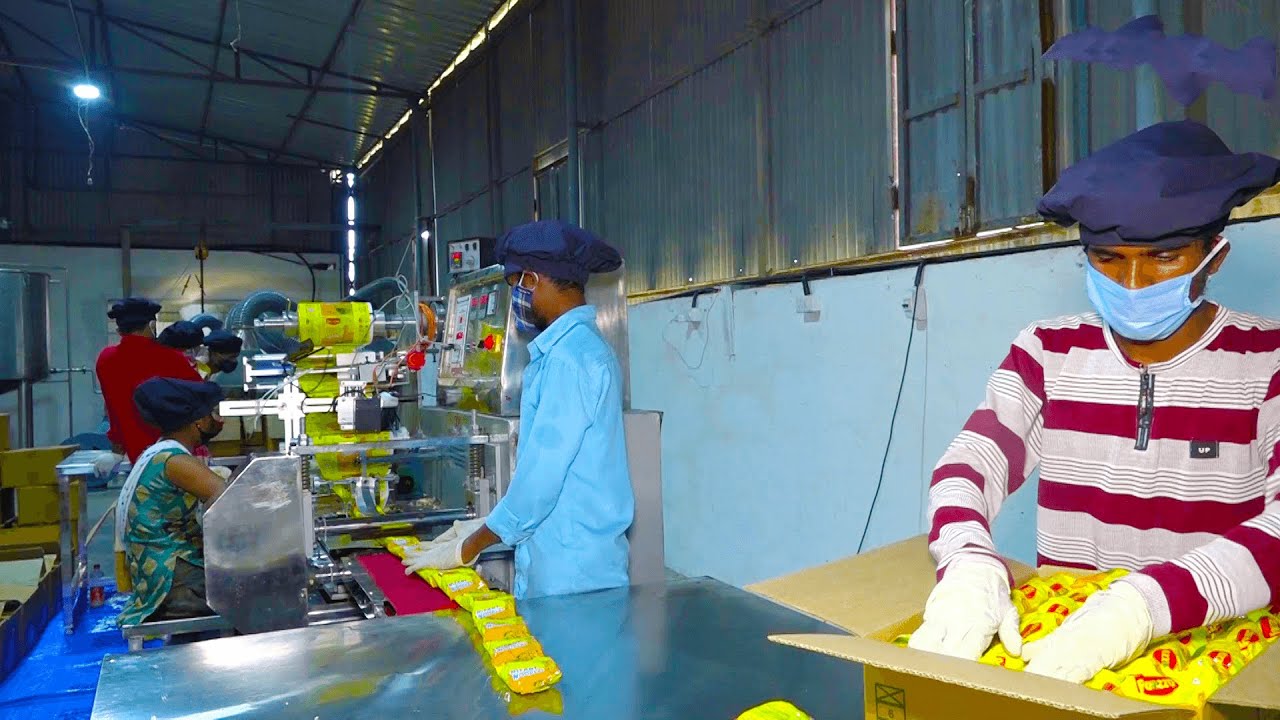 Inside Noodles Making Factory. Noodles Mass Production Process - YouTube