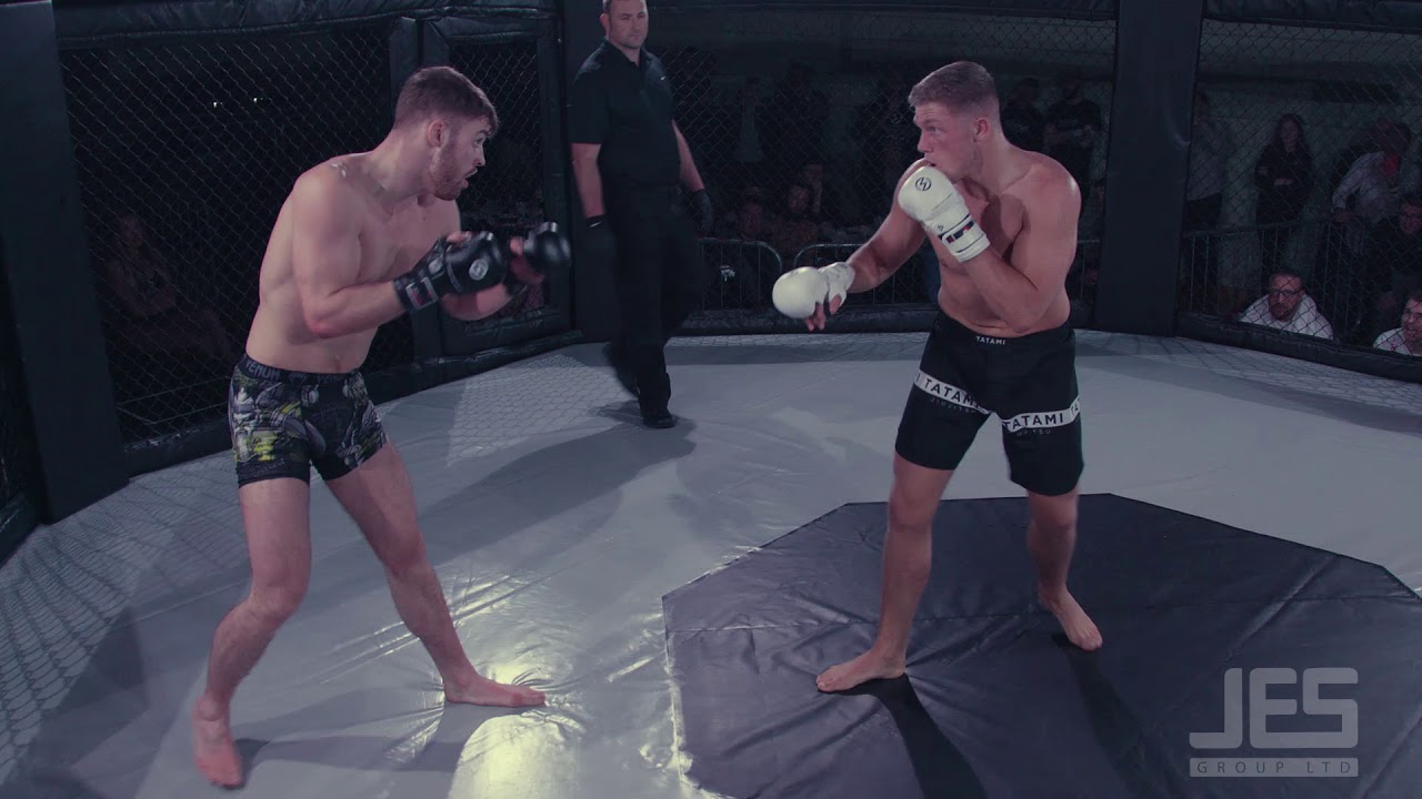 13 Greg Cuthbert vs Rhys Hughes - YouTube