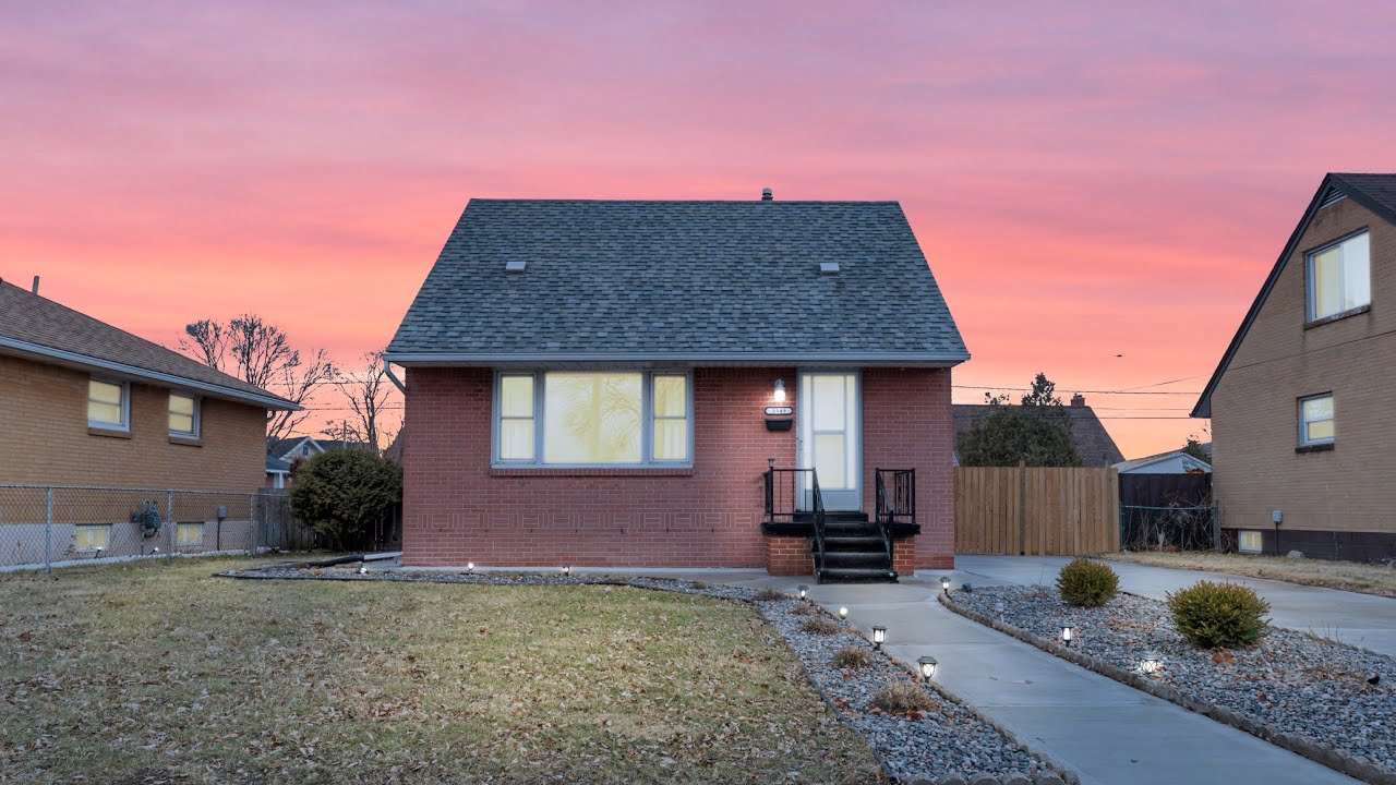 3549 Tecumseh Rd W - YouTube